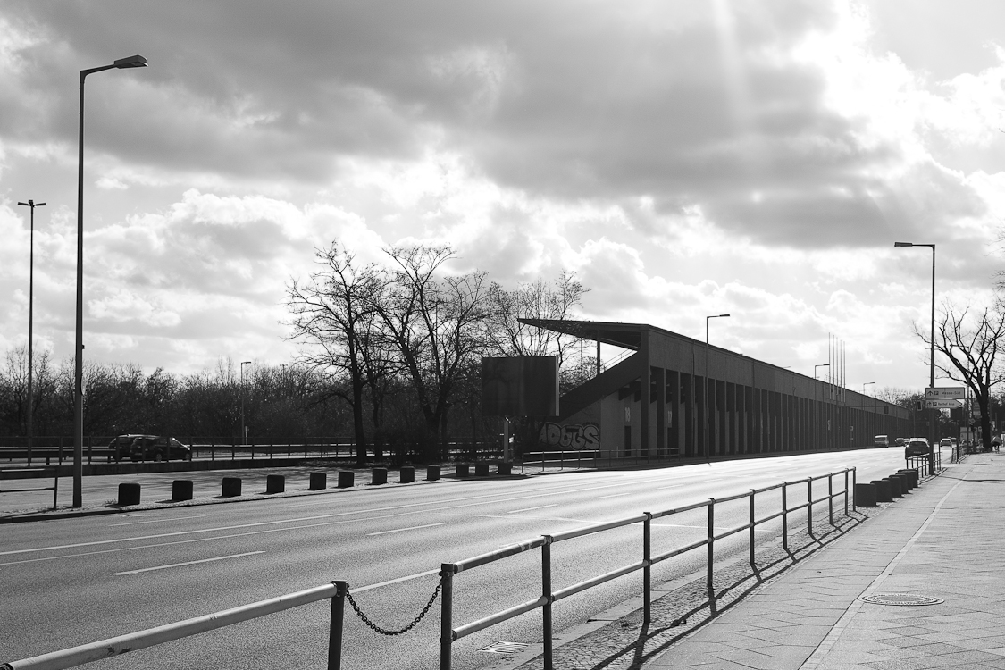 Racing at AVUS • berlinspirational